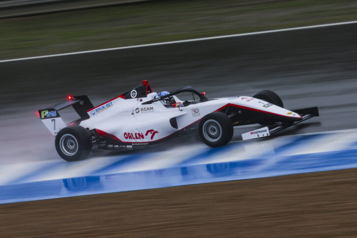 1. Wyścig Formula Winter Series w Walencji [Live stream ...