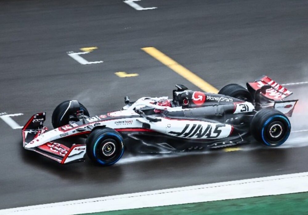 Haas był już na torze - nie obyło się bez problemu - powrotroberta.pl - Info o F1, Kubicy i Polakach